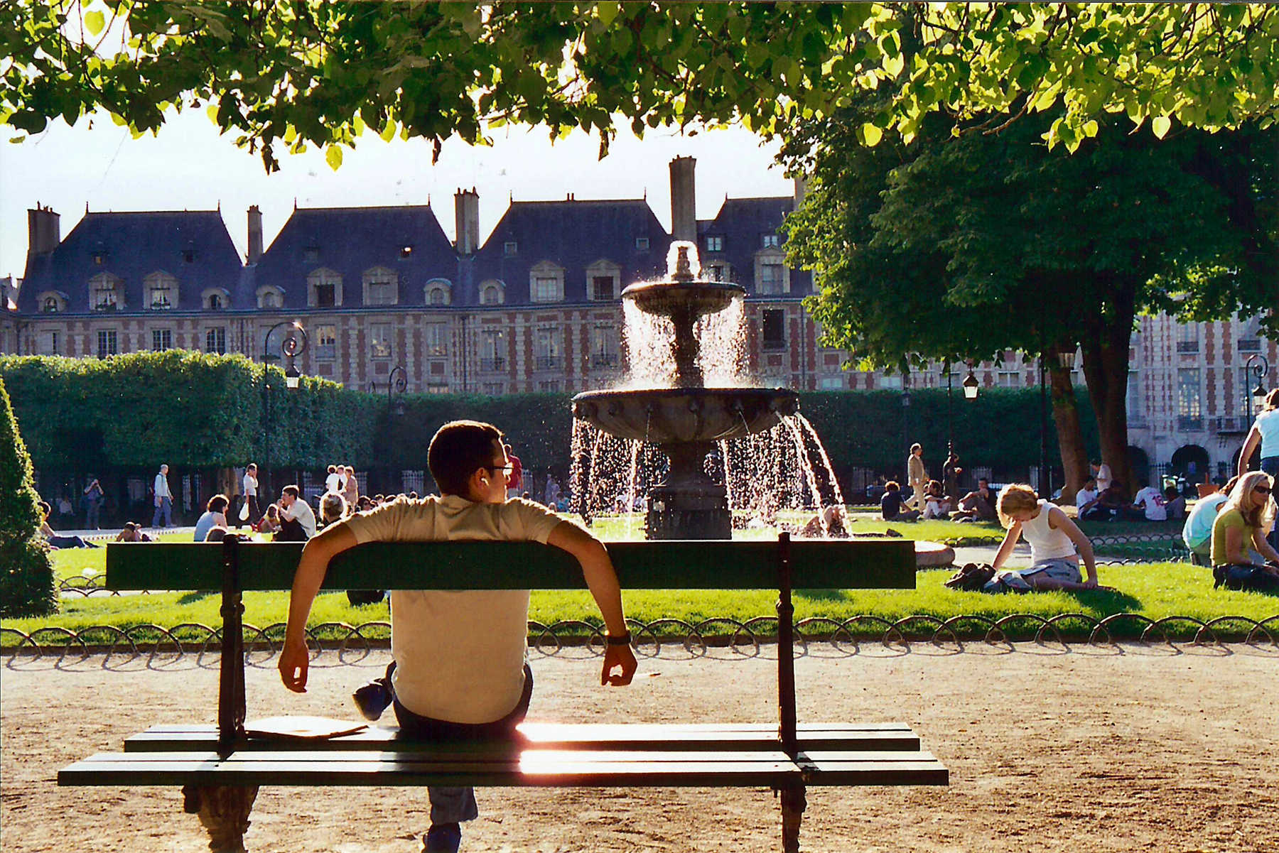 Paris When It Sizzles by Rick Steves